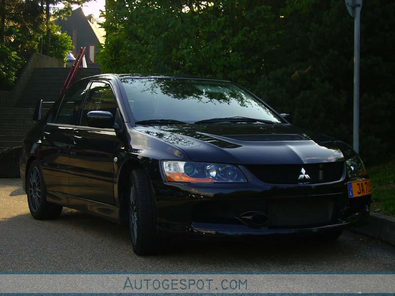 Mitsubishi Lancer Evolution IX - 29 August 2006 - Autogespot