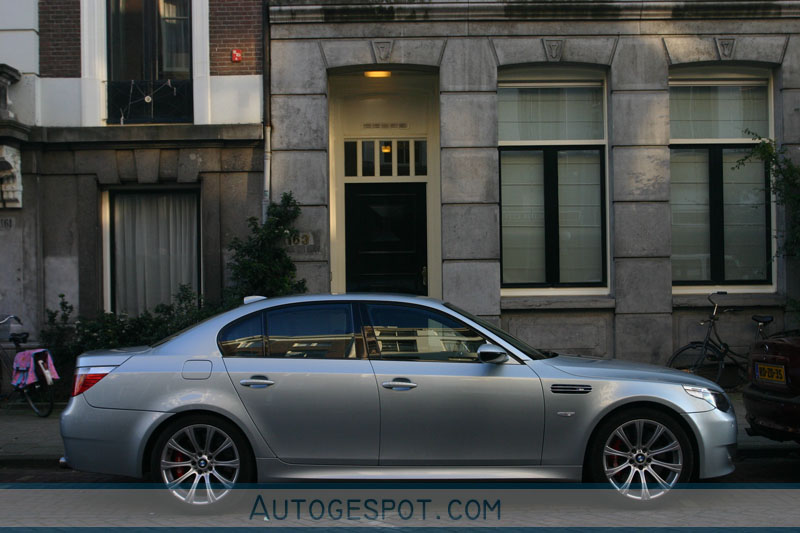BMW M5 E60 2005 - 19 November 2007 - Autogespot