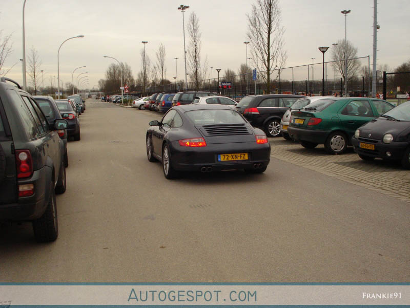Porsche 997 Carrera 4S MkI - 10 December 2007 - Autogespot