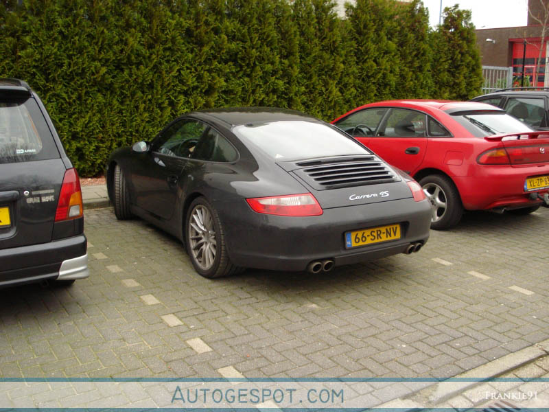Porsche 997 Carrera 4S MkI - 10 December 2007 - Autogespot