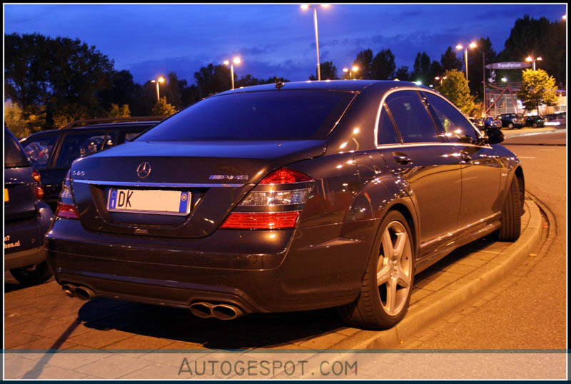 Mercedes-Benz S 65 AMG V221 - 22 September 2008 - Autogespot
