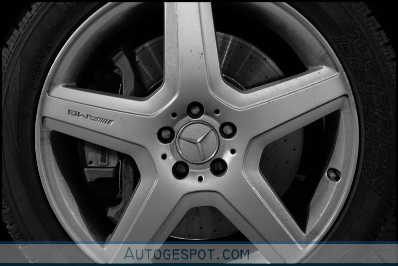 Mercedes-Benz R 63 AMG - 21 December 2008 - Autogespot