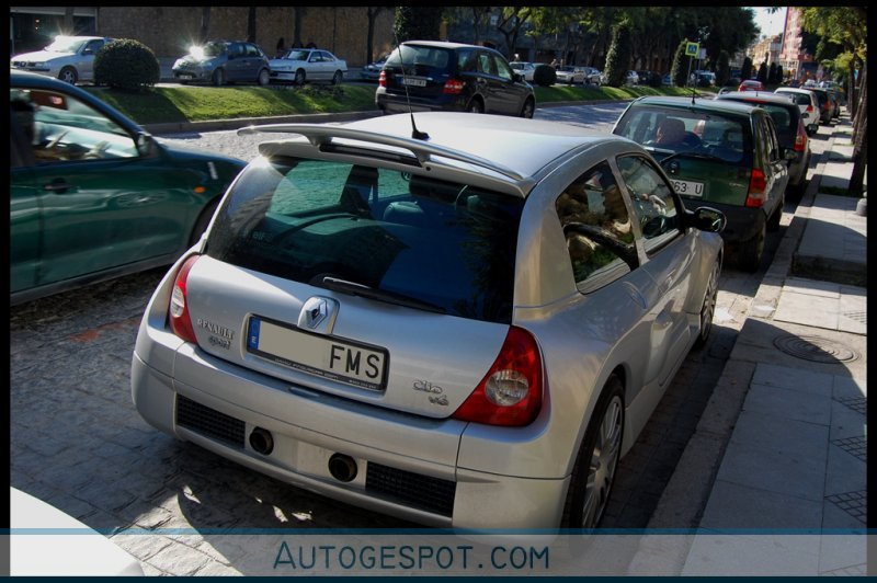 Renault Clio V6 Phase II - 12 January 2009 - Autogespot