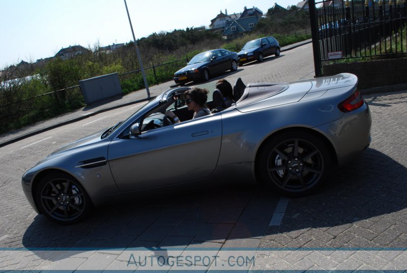 Aston Martin V8 Vantage Roadster - 11 April 2009 - Autogespot