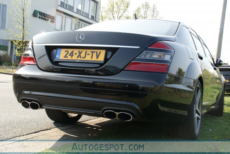 Mercedes-Benz S 65 AMG V221 - 16 April 2009 - Autogespot