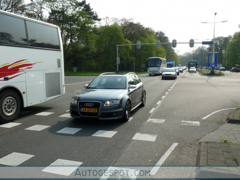 Audi RS4 Avant B7 - 17 April 2009 - Autogespot