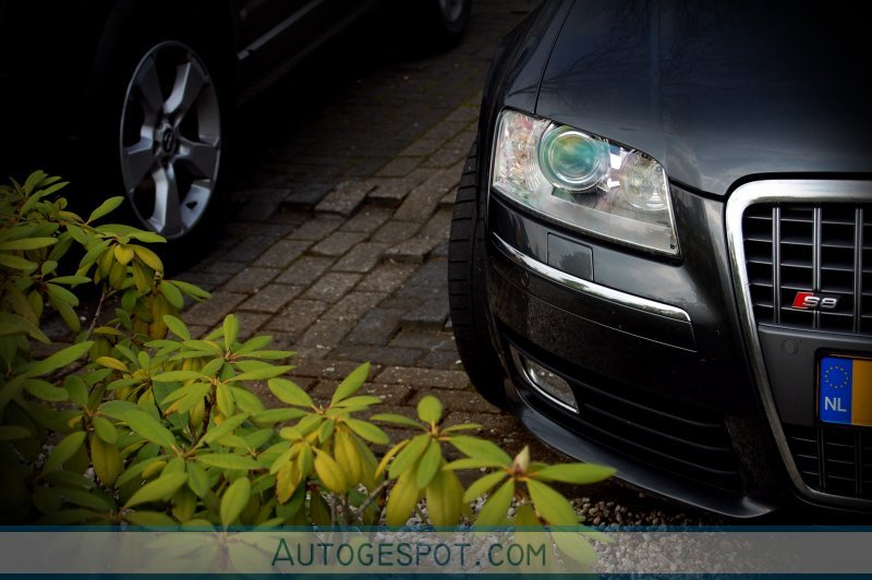 Audi S8 D3 - 17 April 2009 - Autogespot
