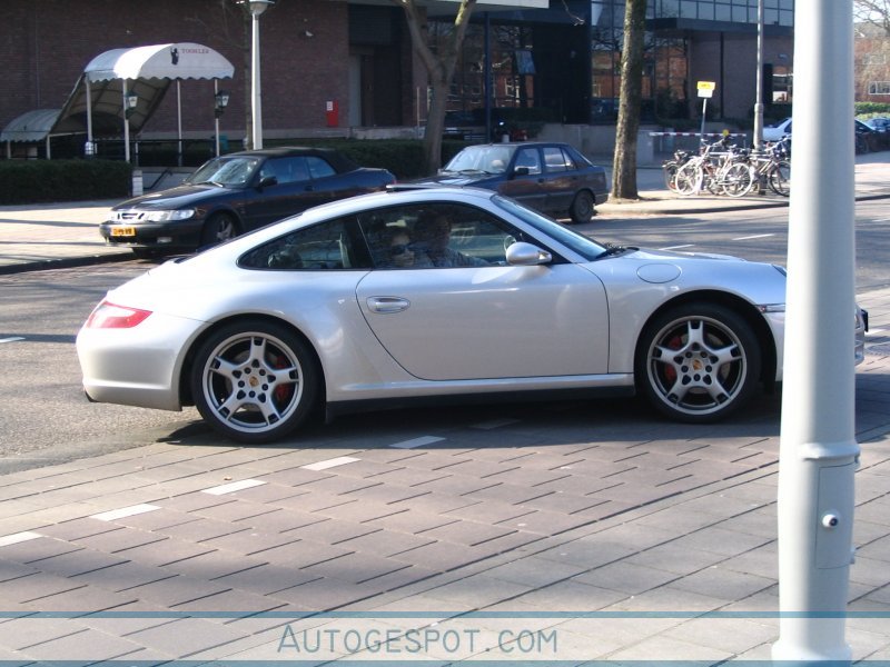 Porsche 997 Carrera 4S MkI - 19 April 2009 - Autogespot