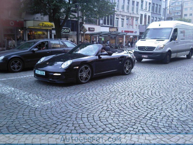 Porsche 997 Turbo Cabriolet MkI - 27 April 2009 - Autogespot
