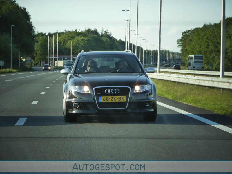 Audi RS4 Avant B7 - 22 May 2009 - Autogespot