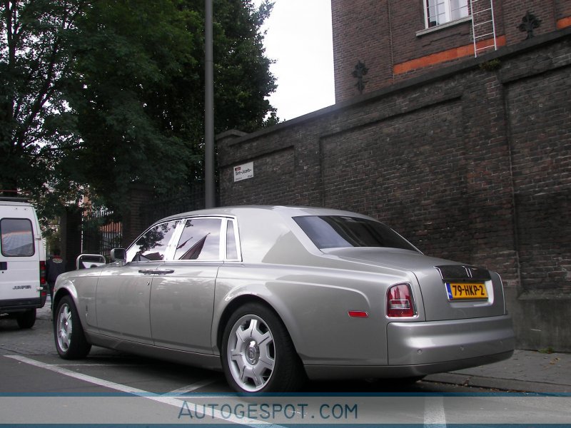 Rolls-Royce Phantom - 02 October 2009 - Autogespot