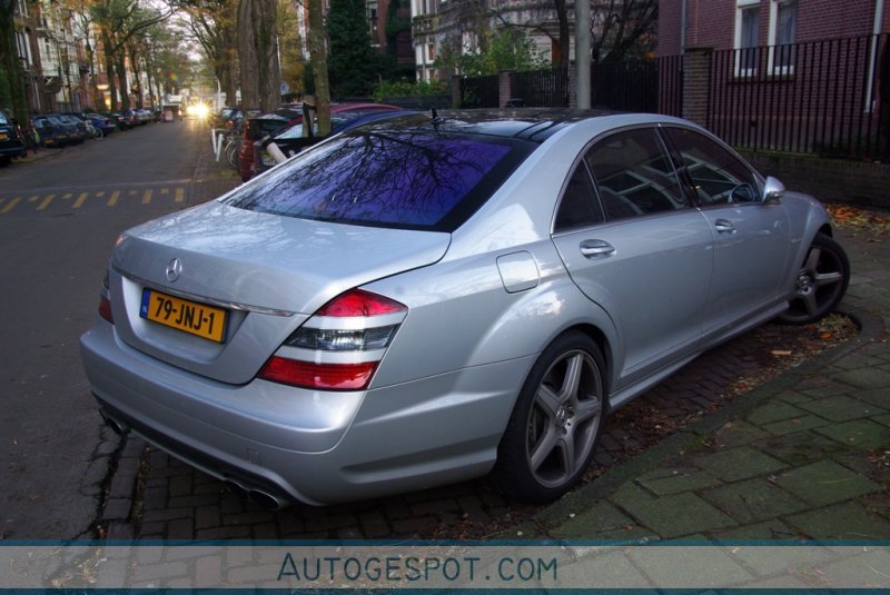 Mercedes-Benz S 65 AMG V221 - 19 November 2009 - Autogespot