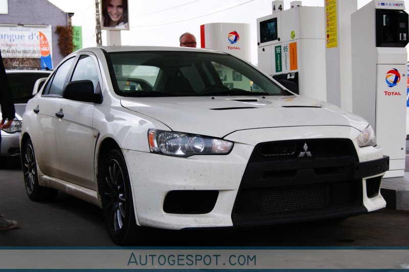 Mitsubishi Lancer Evolution X RS - 20 February 2010 - Autogespot
