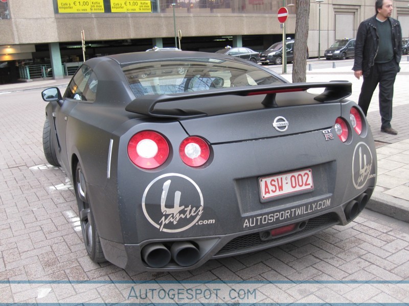 Nissan GT-R - 30 March 2010 - Autogespot
