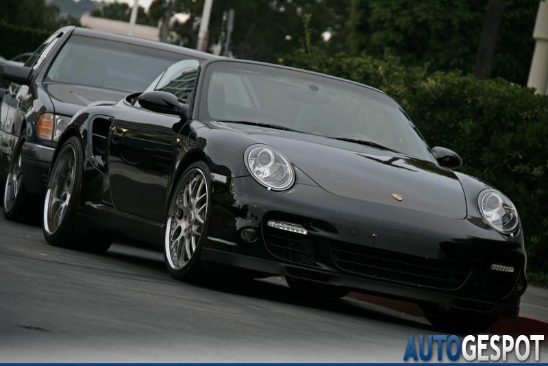 Porsche 997 Turbo Cabriolet MkI - 04 September 2010 - Autogespot