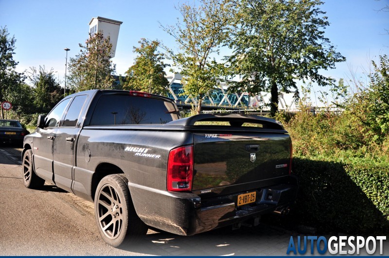 Dodge RAM SRT-10 Quad-Cab Night Runner - 01 October 2010 - Autogespot