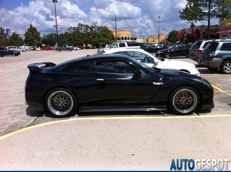 Nissan GT-R - 02 October 2010 - Autogespot