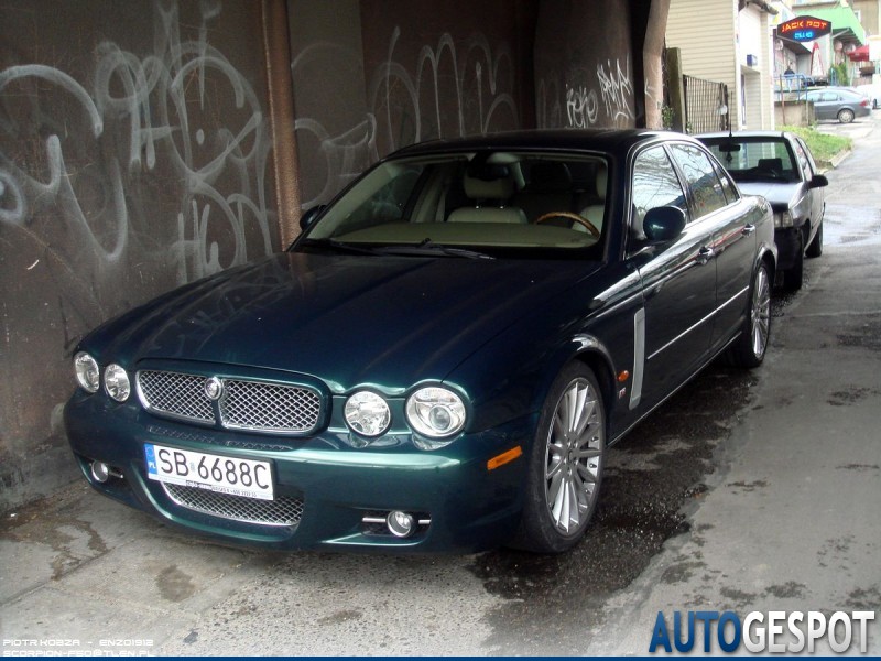 Jaguar XJR - 12 November 2010 - Autogespot