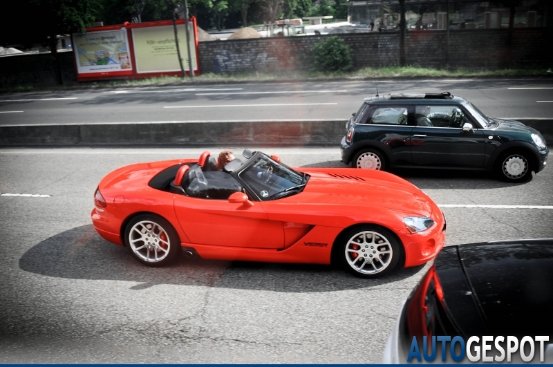 Dodge Viper SRT-10 Roadster 2003 - 15 May 2011 - Autogespot