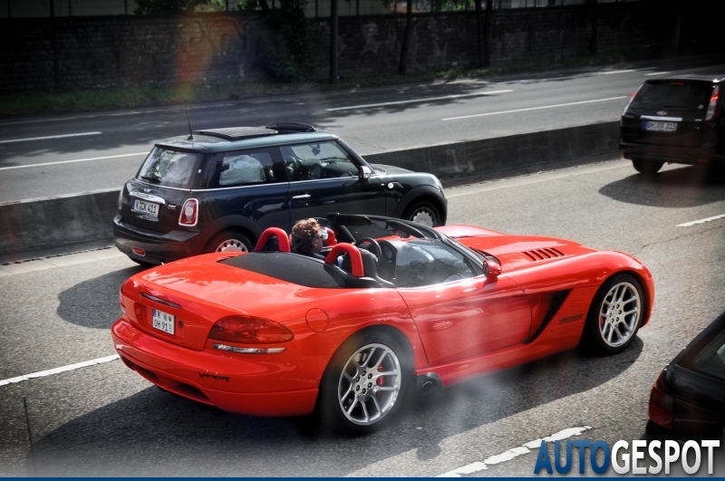 Dodge Viper SRT-10 Roadster 2003 - 15 May 2011 - Autogespot