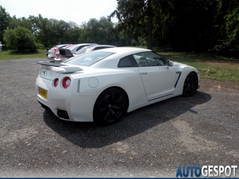 Nissan GT-R - 22 May 2011 - Autogespot
