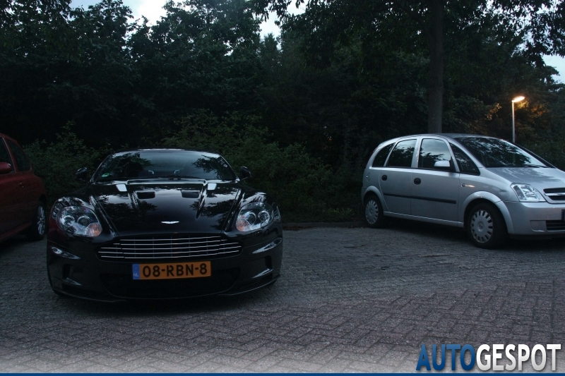 Aston Martin DBS - 01 July 2011 - Autogespot