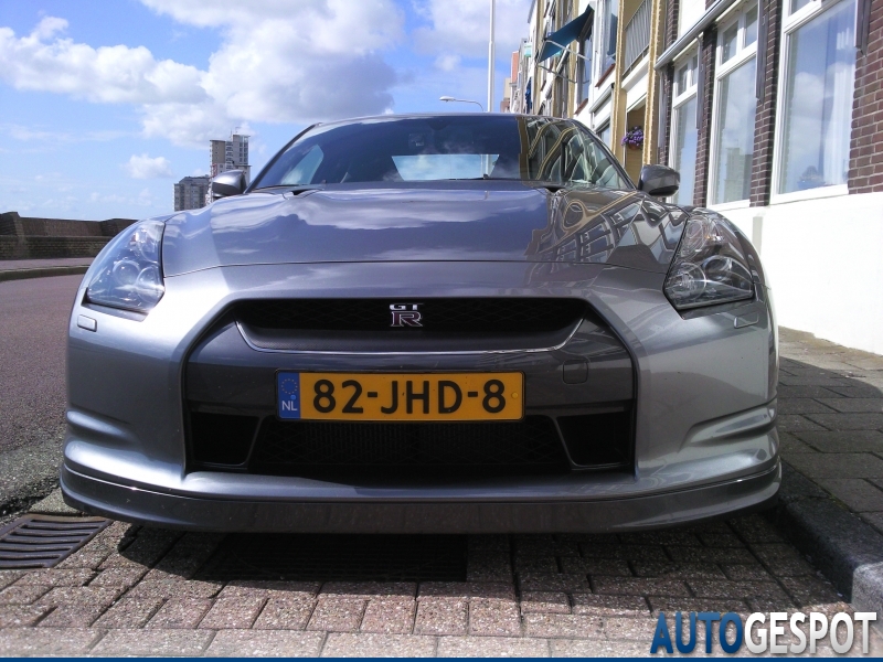 Nissan GT-R - 22 July 2011 - Autogespot