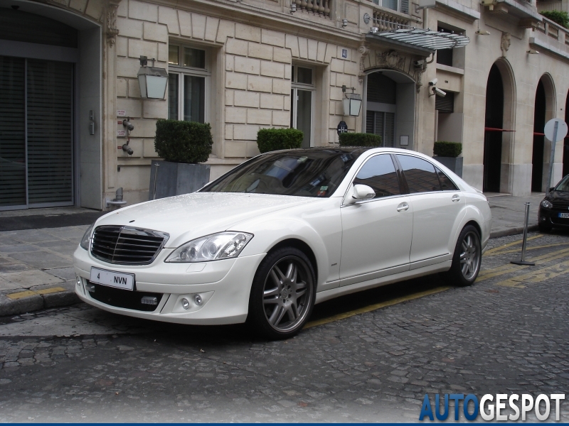 Mercedes-Benz Brabus SV12 S Limousine - 06 August 2011 - Autogespot
