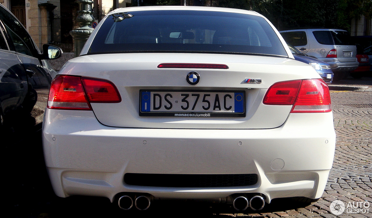 BMW M3 E93 Cabriolet - 30 October 2011 - Autogespot