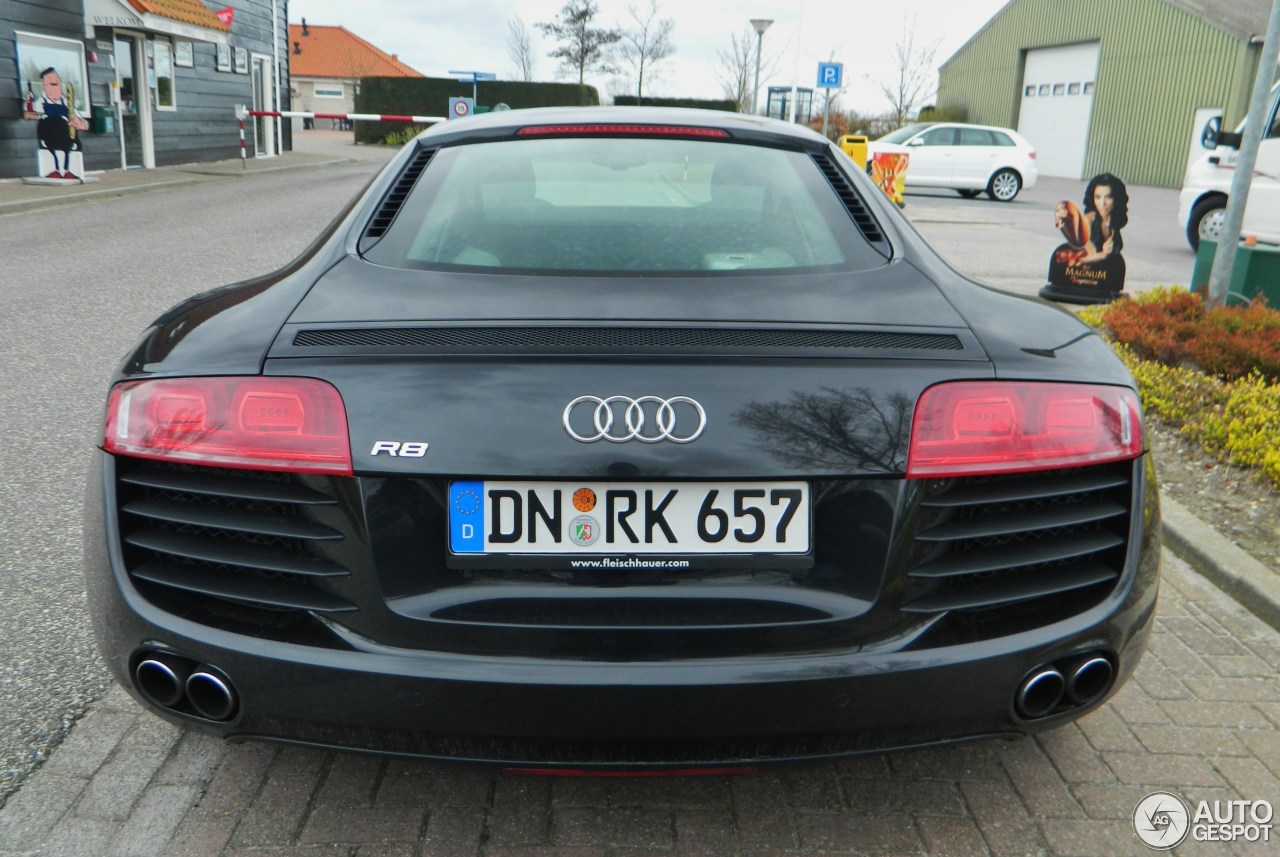 Audi R8 - 08 April 2012 - Autogespot