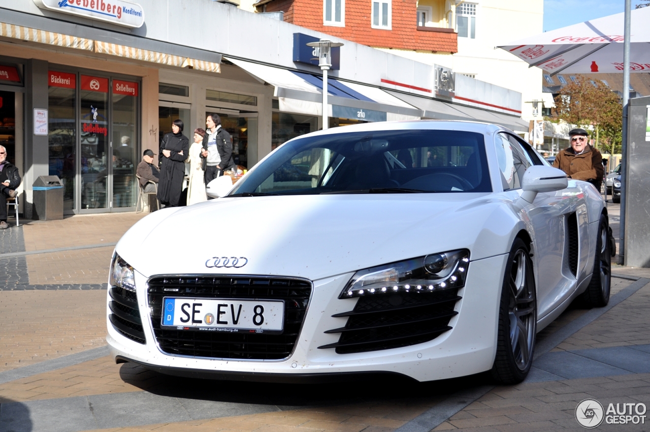 Audi R8 - 15 May 2012 - Autogespot
