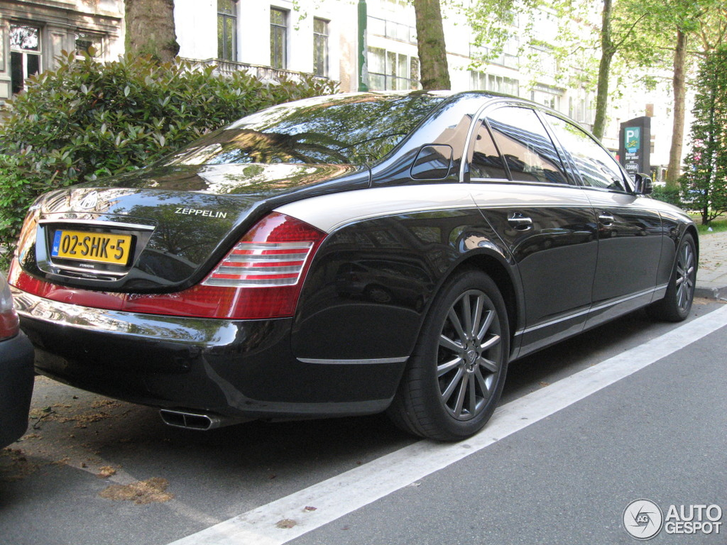Maybach 57 S Zeppelin - 19 May 2012 - Autogespot