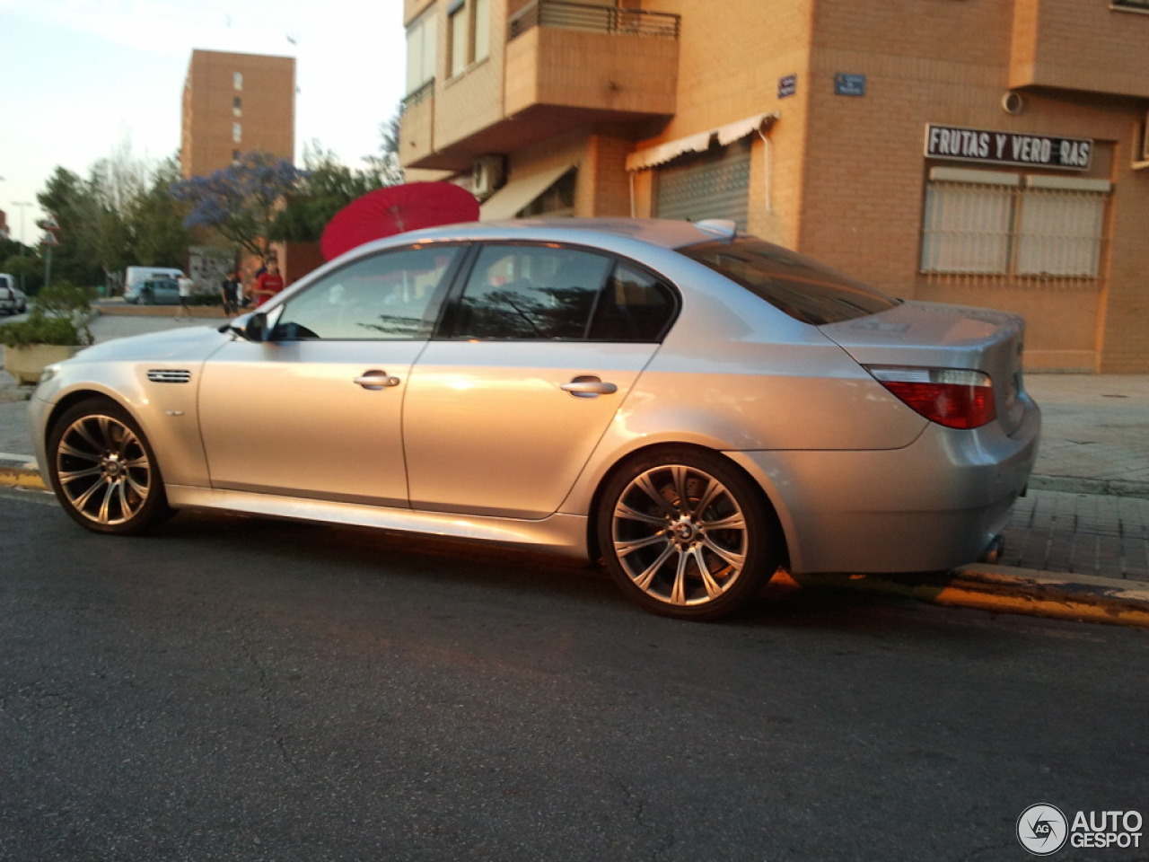 BMW M5 E60 2005 - 02 June 2012 - Autogespot