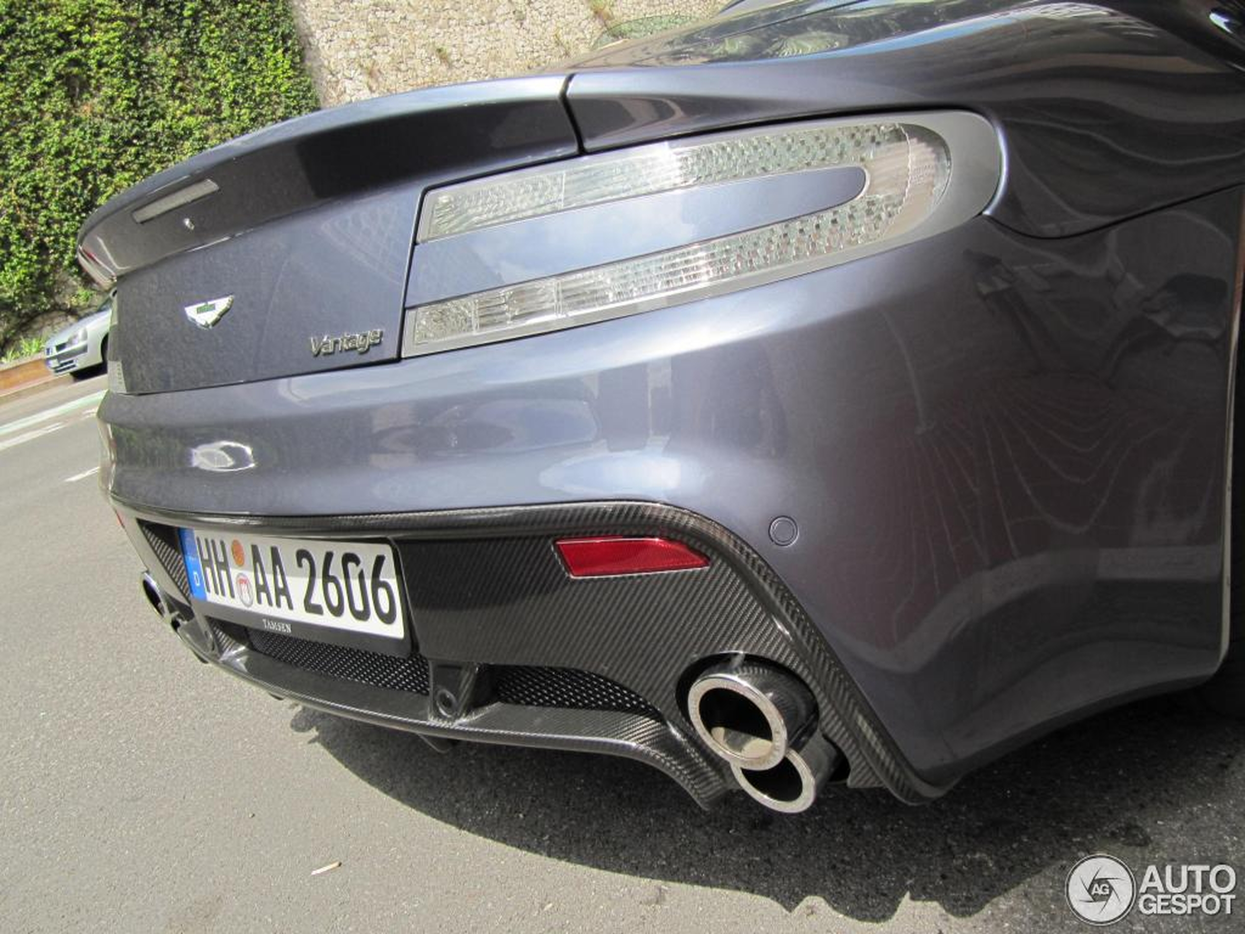 Aston Martin Mansory V8 Vantage Roadster - 26 June 2012 - Autogespot