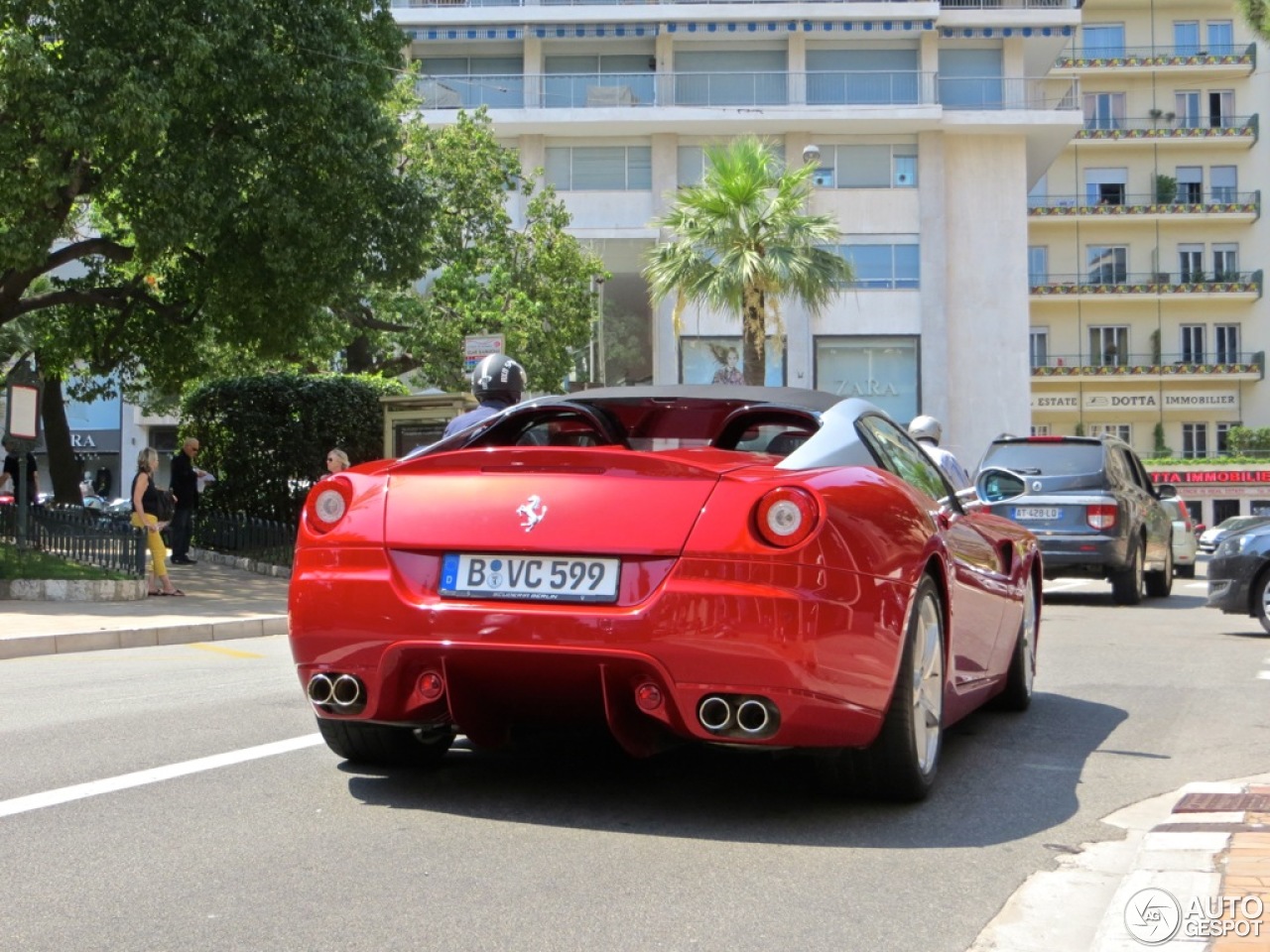 Ferrari SA Aperta - 05 August 2012 - Autogespot