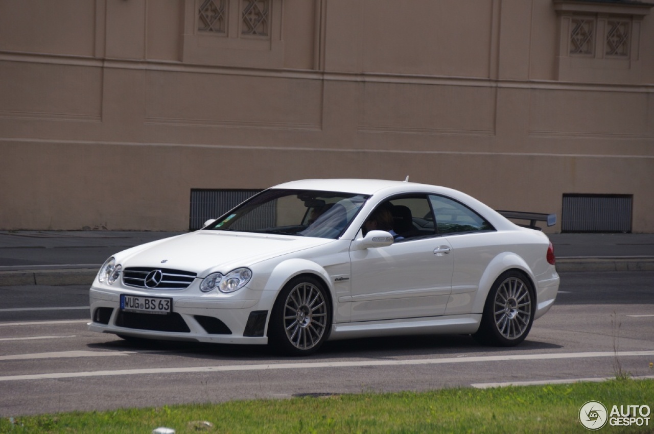Mercedes-Benz Renntech CLK 63 AMG Black Series - 05 August 2012 ...
