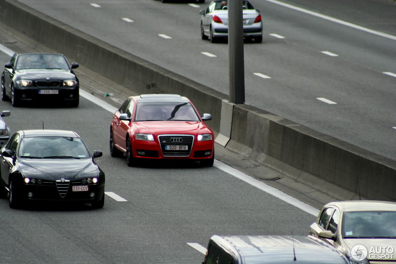 Audi S8 D3 - 15 August 2012 - Autogespot