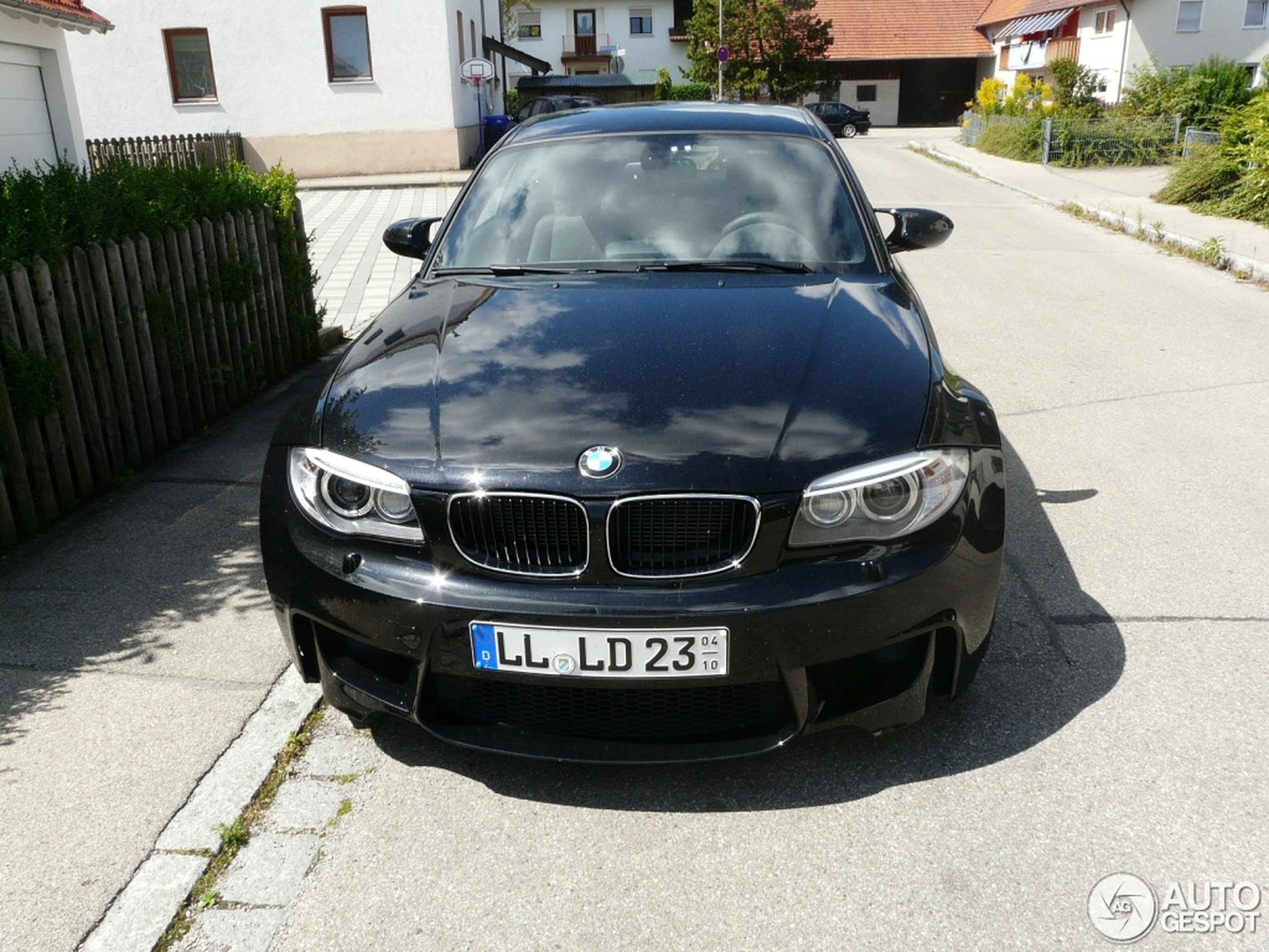BMW 1 Series M Coupé - 19 August 2012 - Autogespot