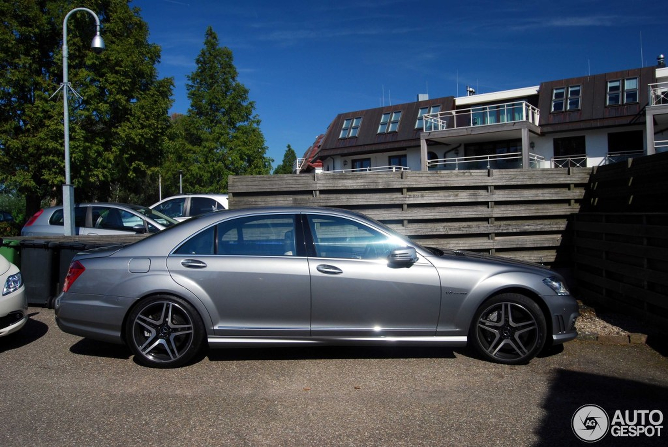 Mercedes-Benz S 63 AMG W221 2011 - 10 September 2012 - Autogespot