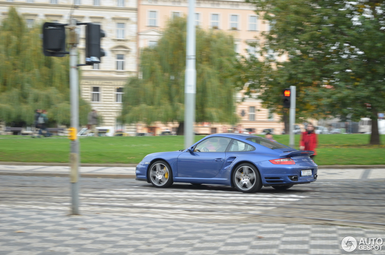 Porsche 997 Turbo MkI - 30 October 2012 - Autogespot