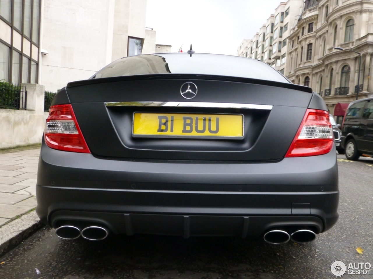 Mercedes-Benz C 63 AMG DR520 - 17 November 2012 - Autogespot