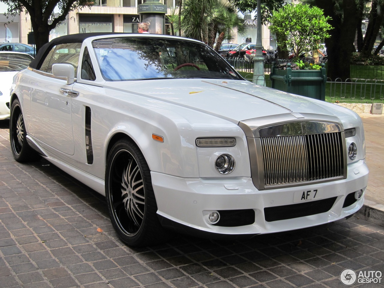 Rolls-Royce Phantom Drophead Coupé Mansory Bel Air - 17 November 2012 ...