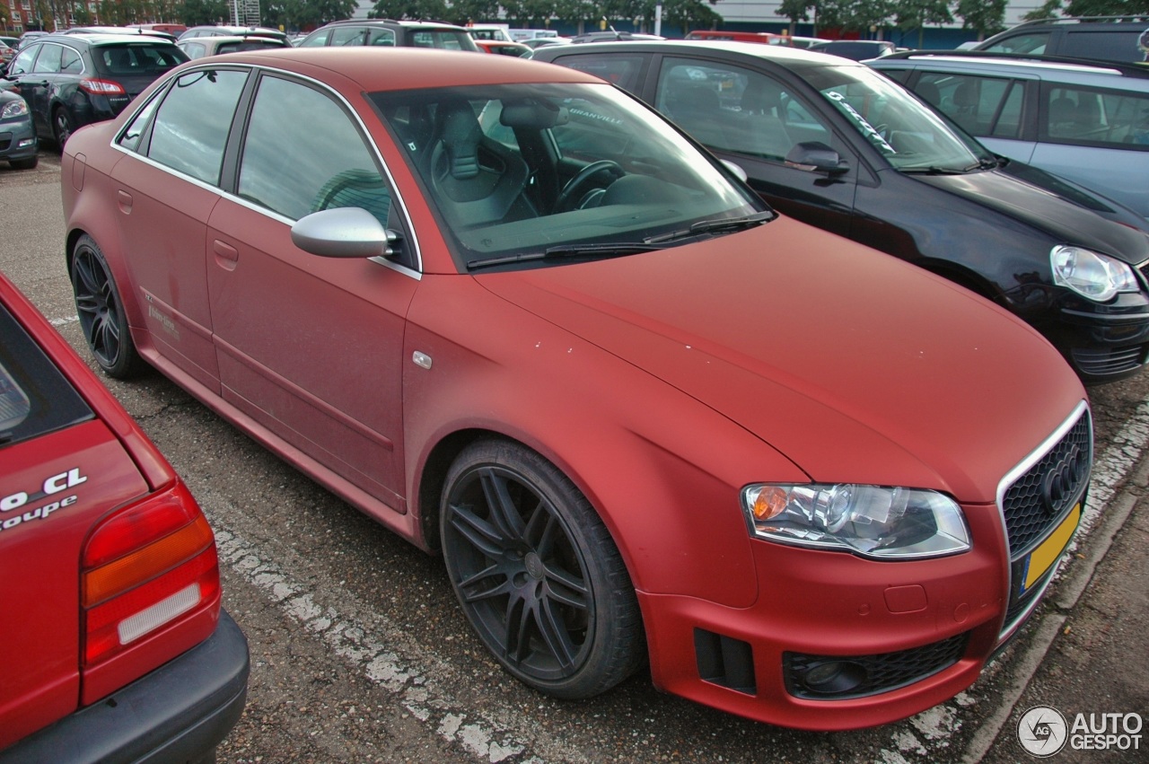 Audi RS4 Sedan - 18 November 2012 - Autogespot
