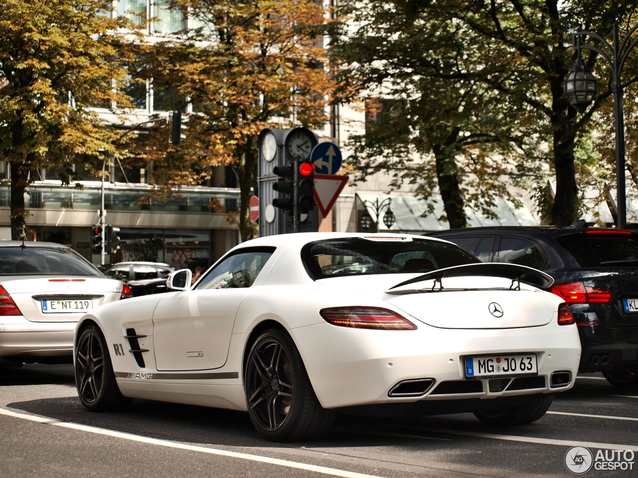 Mercedes-Benz SLS AMG - 03 March 2013 - Autogespot