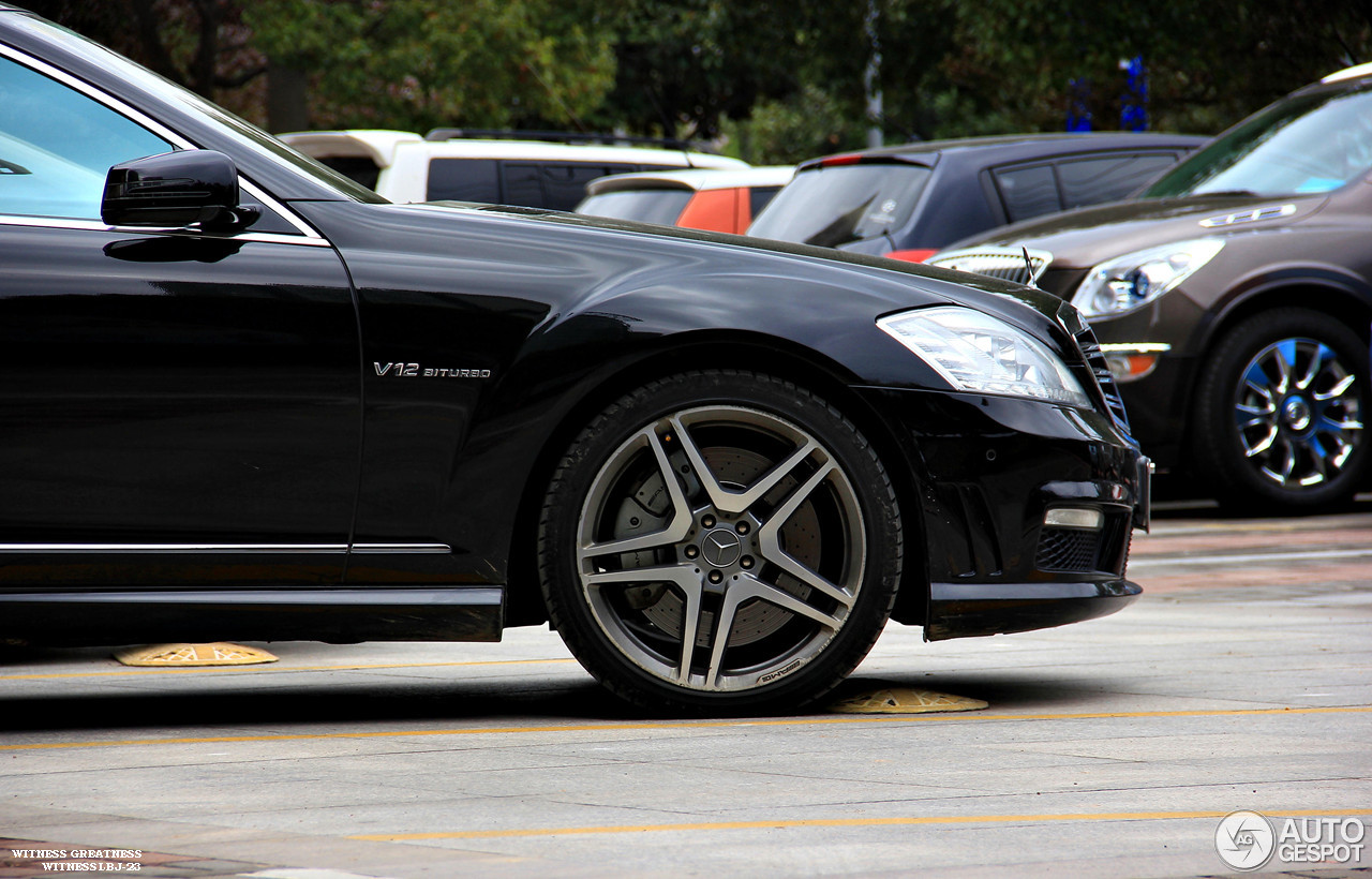 Mercedes-Benz S 65 AMG V221 2010 - 19 March 2013 - Autogespot