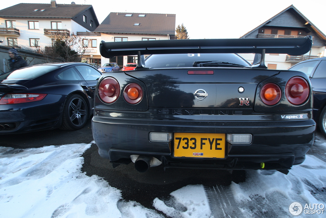 Nissan Skyline R34 GT-R V-Spec II - 05 April 2013 - Autogespot
