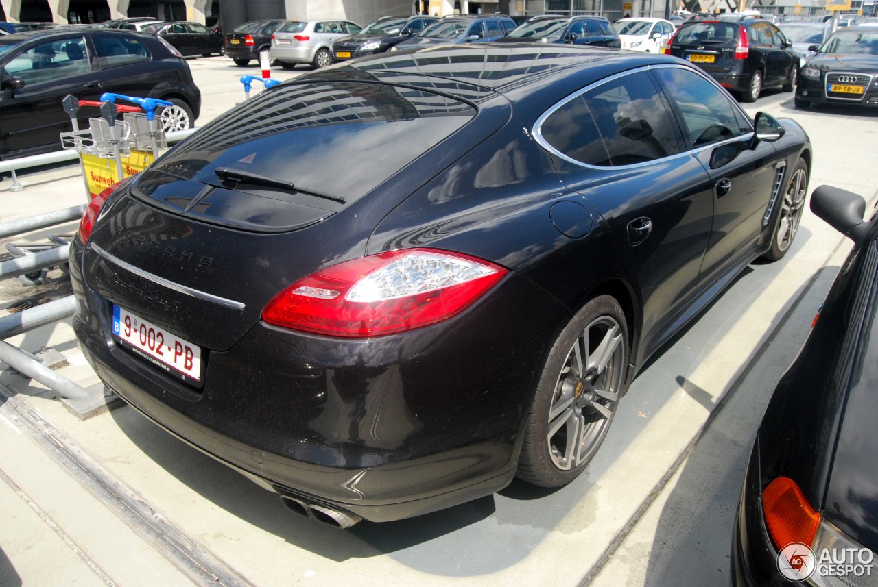 Porsche 970 Panamera Turbo S MkI - 23 June 2013 - Autogespot