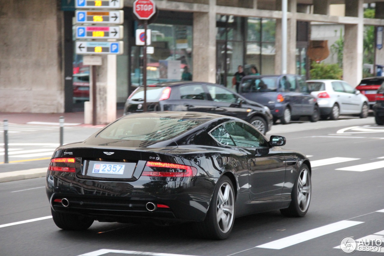Aston Martin DB9 - 05 August 2013 - Autogespot