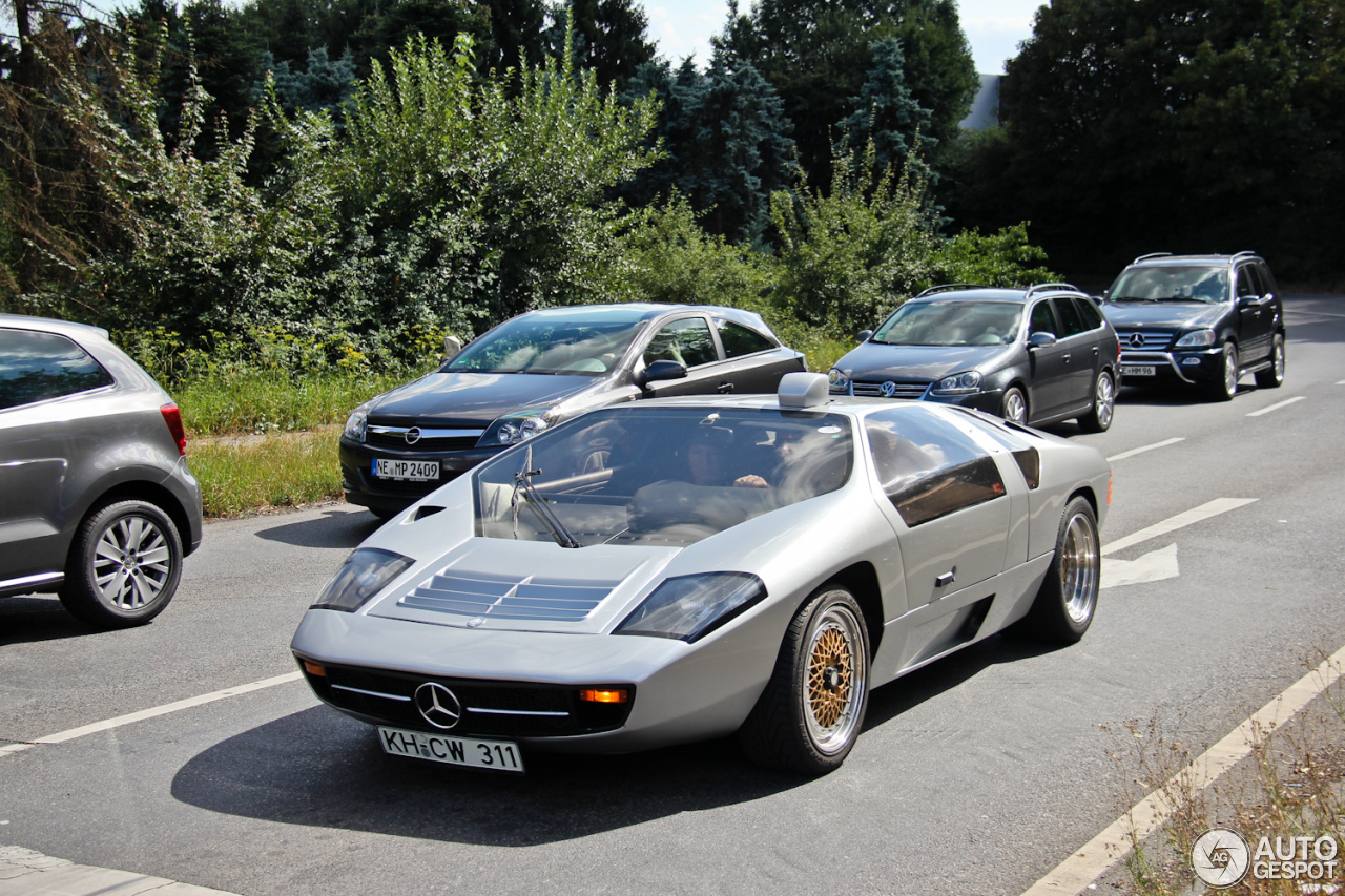 Isdera Imperator 108i - 22 August 2013 - Autogespot