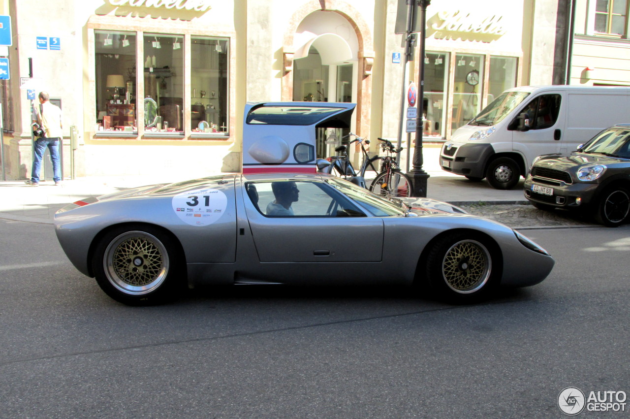 Isdera Erator GTE - 04 September 2013 - Autogespot